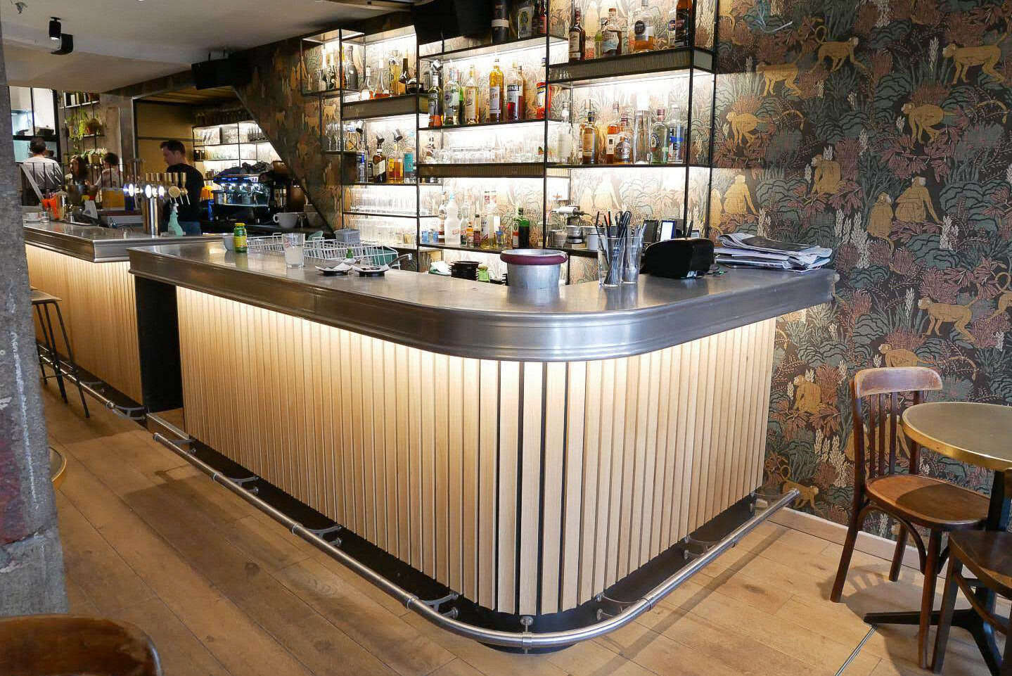 ATELIER CONFLUENCE ARCHITECTURE — Bar Restaurant Champs Jacquet
